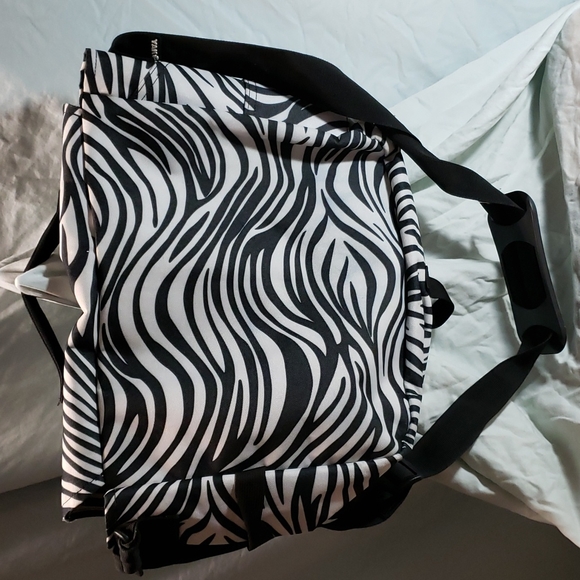 Yak Pak | Bags | Yak Pak Zebra Print Large Crossbody Messenger Bag ...